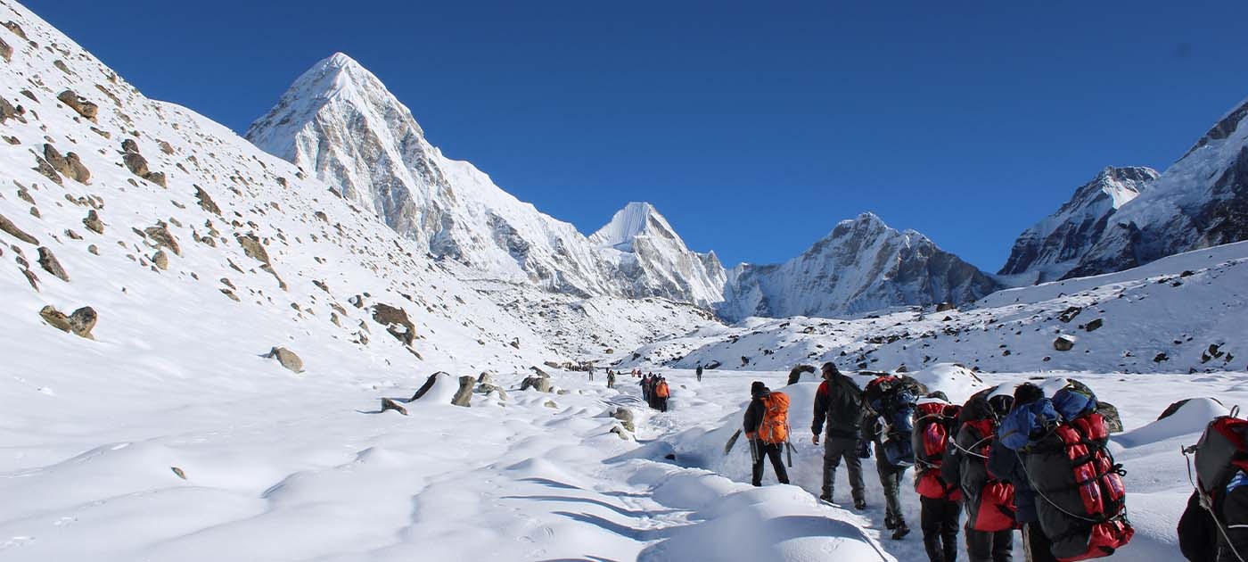 Updated Everest Permit Fees for 2025/26